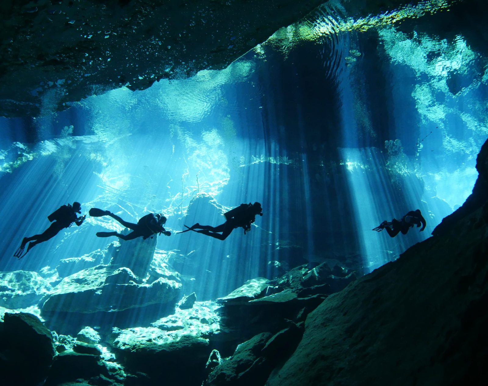 Buceo, un viaje a otro mundo. - Revista Raudal
